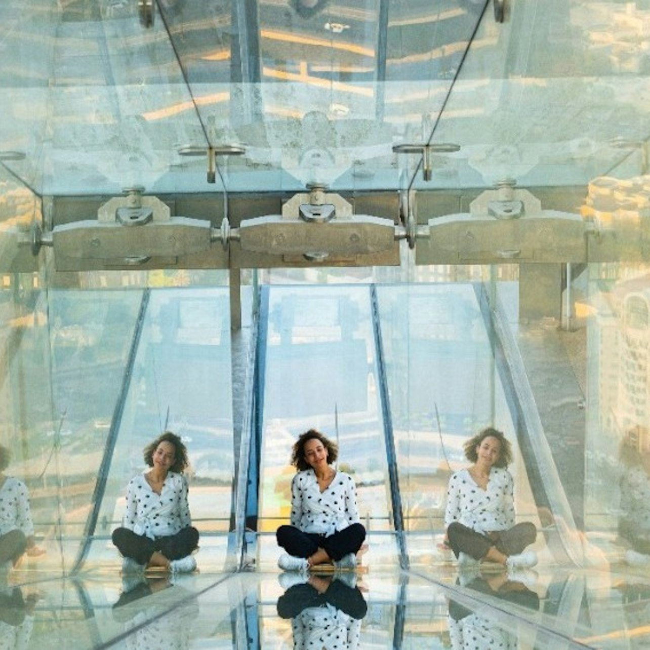 Burj Khalifa: At the Top (Floors 124 & 125) + Sky Views Observatory in ...