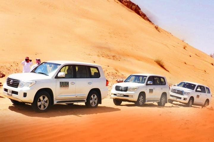 두바이의 Dubai Desert Safari Exclusive jeep, activities, shows (01-05 ...