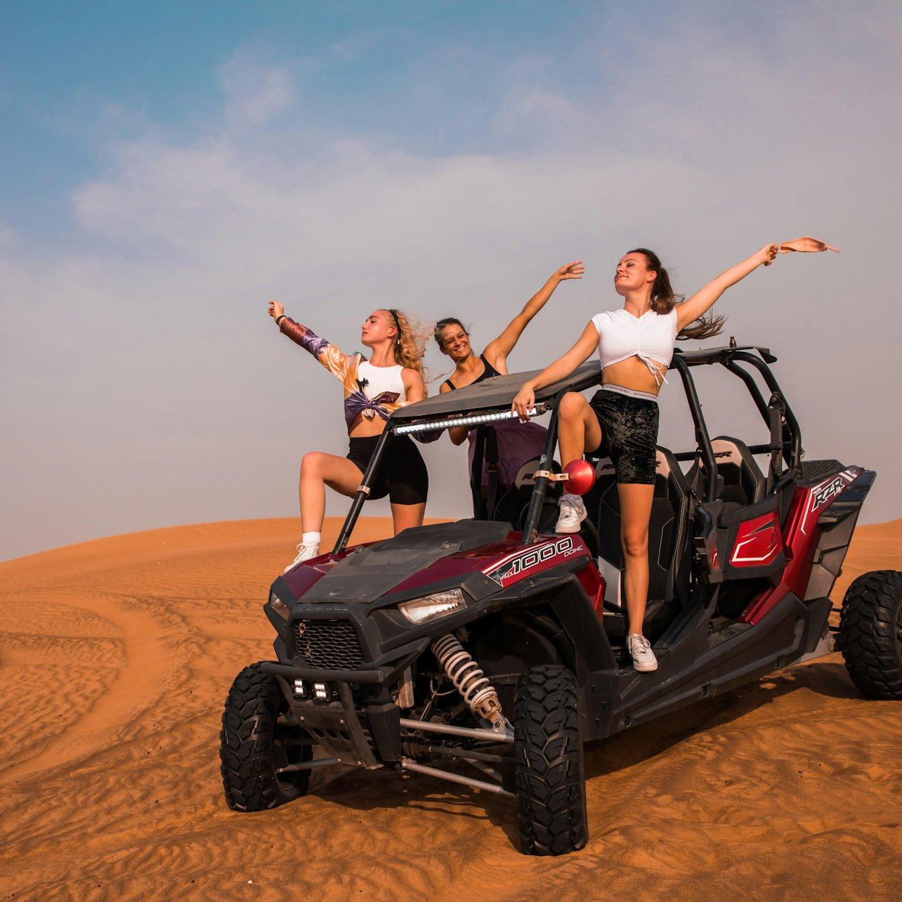 두바이의 Lahbab Red Dune Desert: Buggy Adventure | Pelago