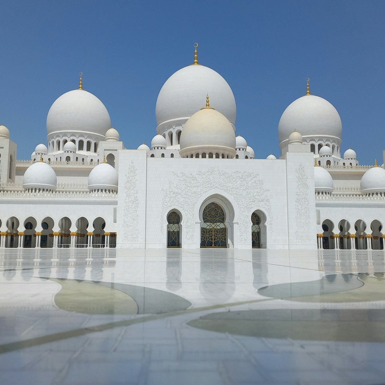 Sheikh Zayed Grand Mosque & BAPS Hindu Temple: Tour from Dubai in Dubai ...