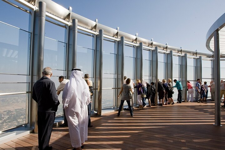 Visit Burj Khalifa 124th 125th Floor With Pick Up & Drop off in Dubai ...