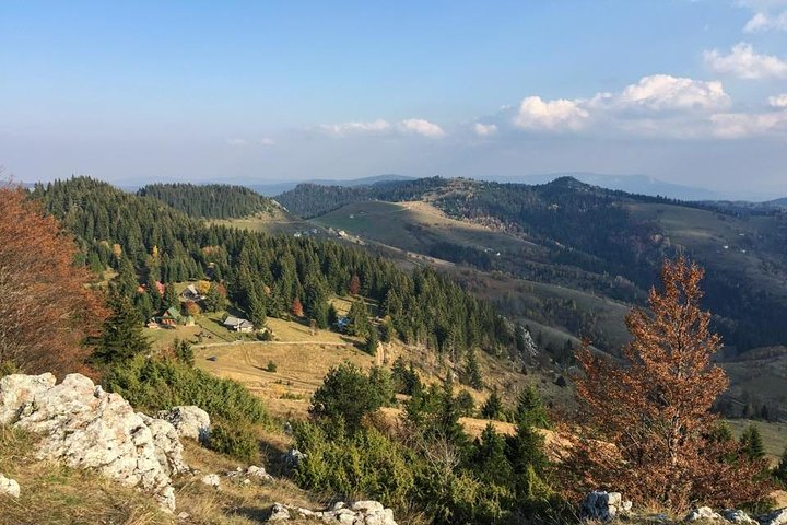 サラエボ の Skakavac Waterfall via Bukovik Peak - Off-road Tour From ...