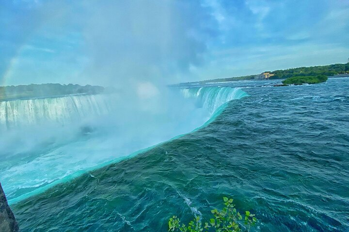 Full-Day Trip to Niagara Falls in Toronto | Pelago