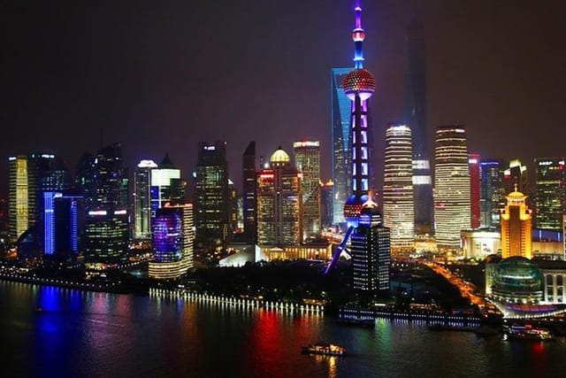 Private Shanghai Night Tour : Shanghai Tower Observation Deck and ...