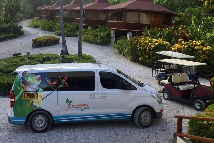 Private Shuttle from Tamarindo to Arenal Volcano in Tamarindo | Pelago