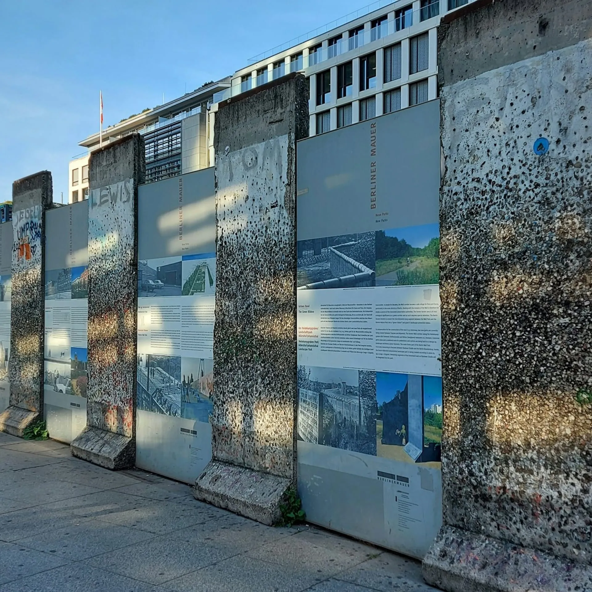 Berlin Wall Design The Fall Of The Berlin Wall: Thirty Years After The