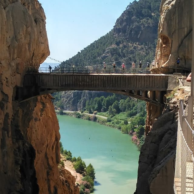 아르달레스의 Caminito del Rey: Guided Tour from Seville | Pelago
