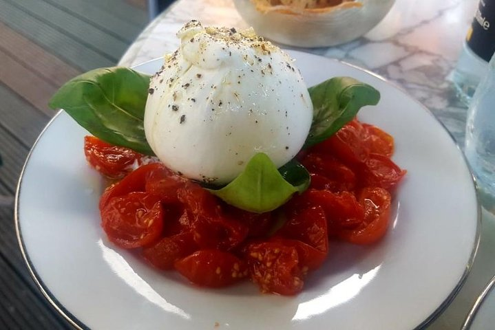 Borough Market Visit & Cooking Class in London with a Food Professional ...