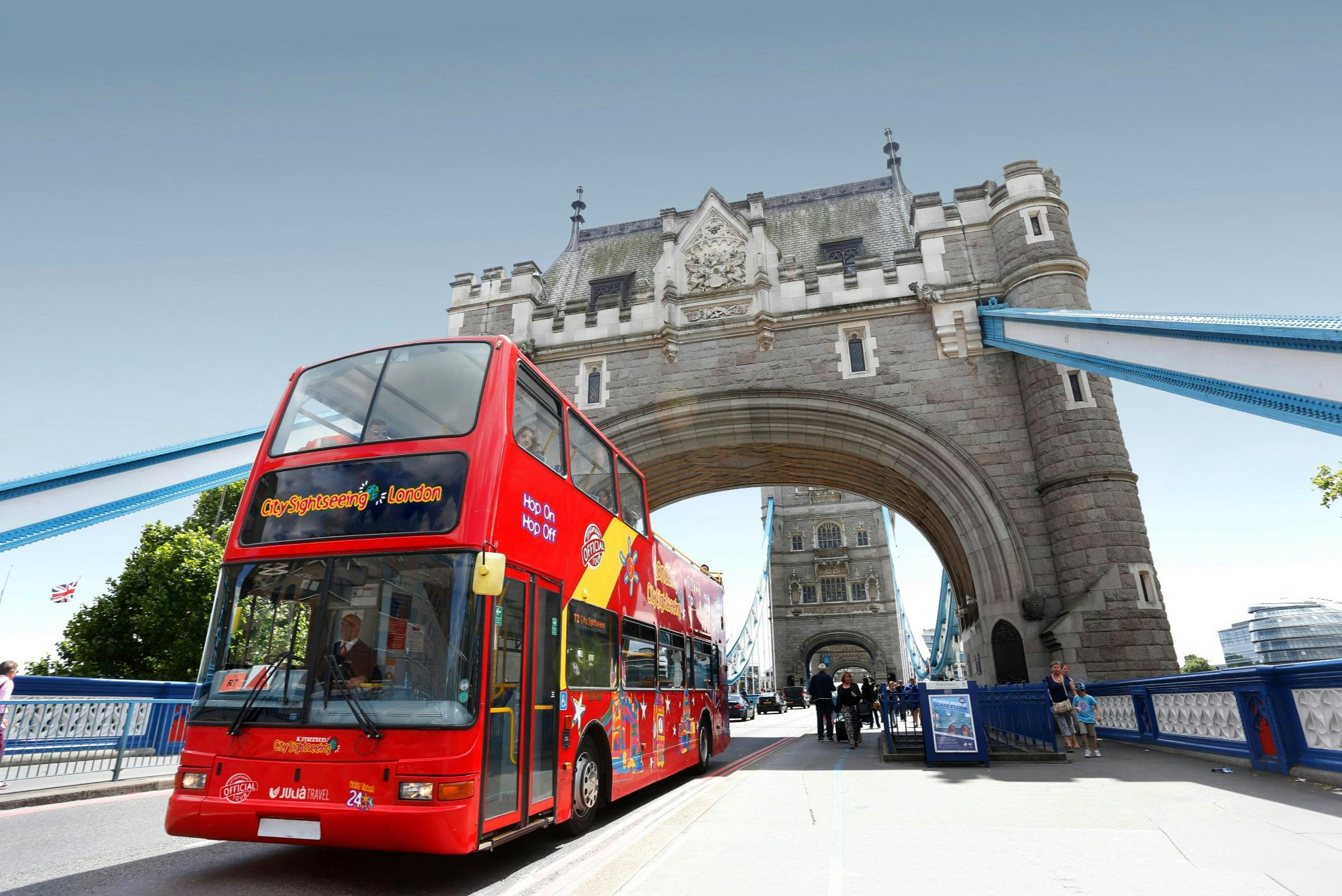 City Sightseeing London: Hop-on Hop-off Bus Tour in London | Pelago