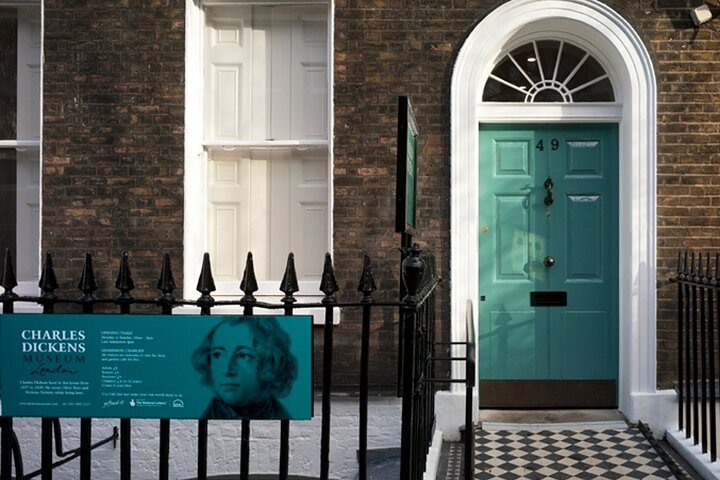 Dickens Journey Outdoor Escape Game in London in London | Pelago