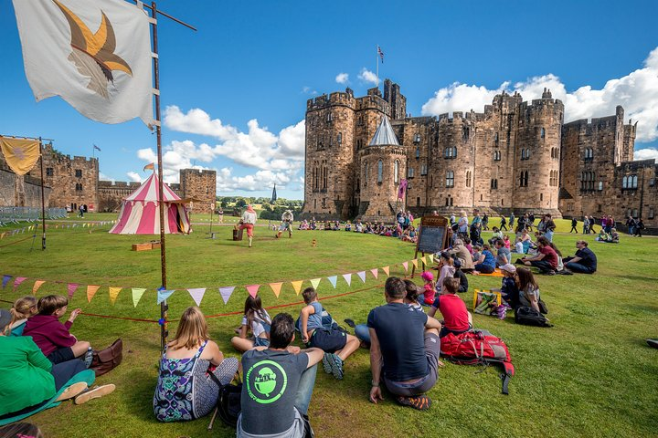 Harry Potter's Alnwick Castle and Scottish Borders Day Trip in ...