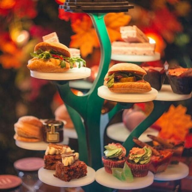 Harry Potter Tour & Magical Afternoon Tea ใน ลอนดอน | Pelago