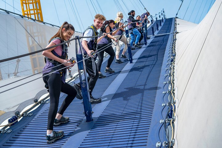 런던의 Up at The O2: Daytime Climb with Guided Tour with Panoramic Views ...