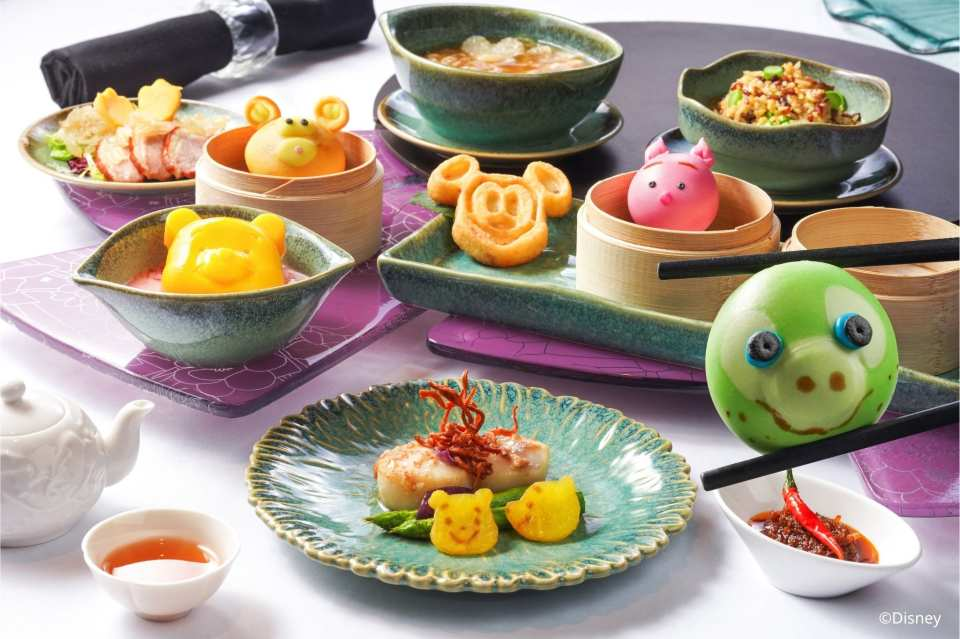 [Hong Kong Disneyland Hotel Restaurant] Crystal Lotus Disney Character ...