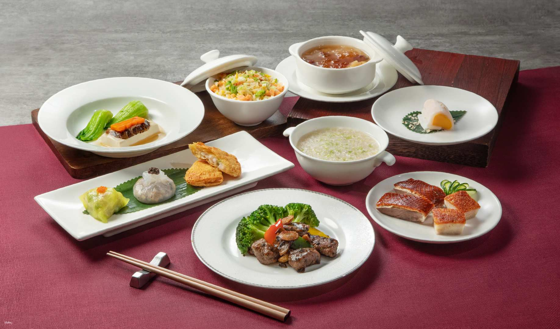 Tsim Sha Tsui | The Kowloon Hotel | Chinese Restaurant | Loong Yat Heen ...