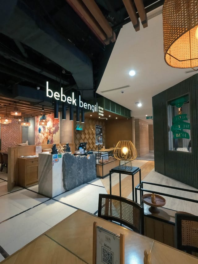 Bebek Bengil Restaurant Plaza Indonesia Jakarta in Jakarta | Pelago