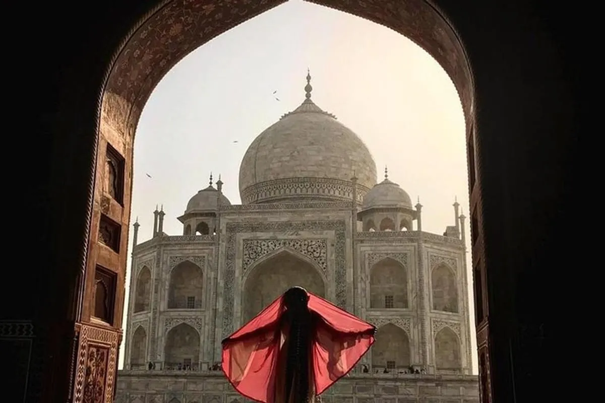 Taj Mahal Moonlight Tour By Car Moonlight Taj Mahal Tour Taj Mahal By