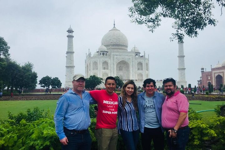 Taj Mahal Day Tour For Small Group in New Delhi | Pelago