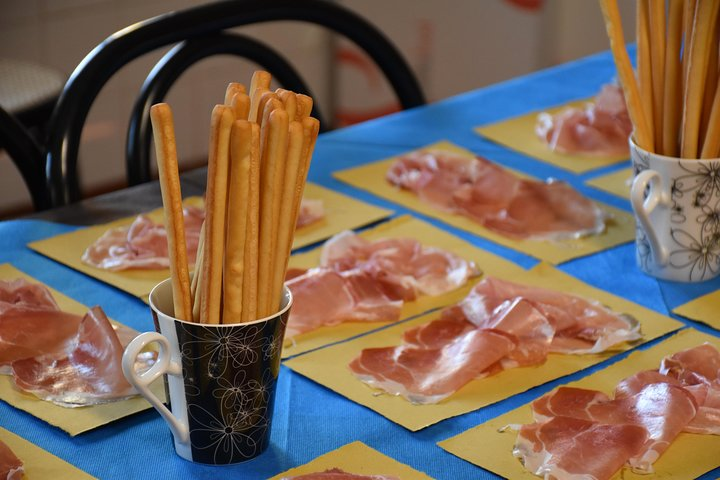 Parma Cheese And Ham Tour The Ham! The Cheese! The Arias! A Slice Of