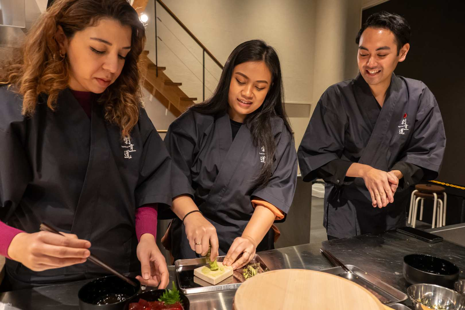 【Tokyo｜Tokyo D Kitchen Studio】Japanese Kitchen Knife/Sushi Experience, Choose One of the Two ...