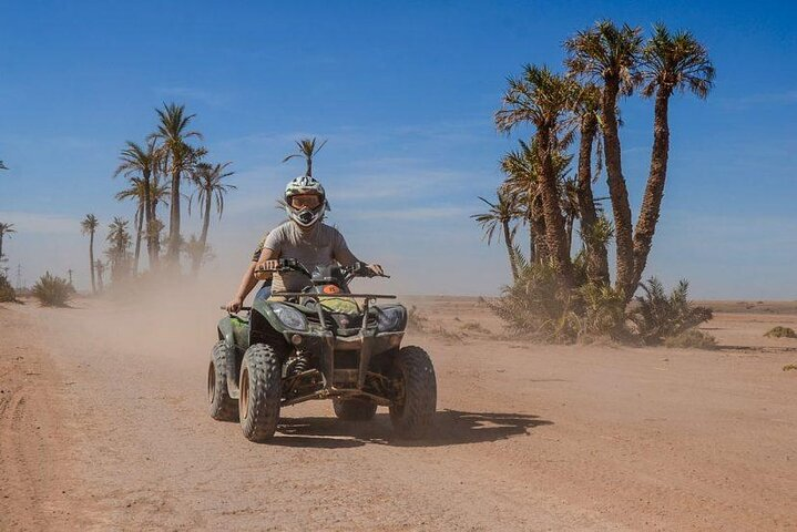 마라케시의 Quad bike ride palm grove Desert of Marrakech mountain bike | Pelago