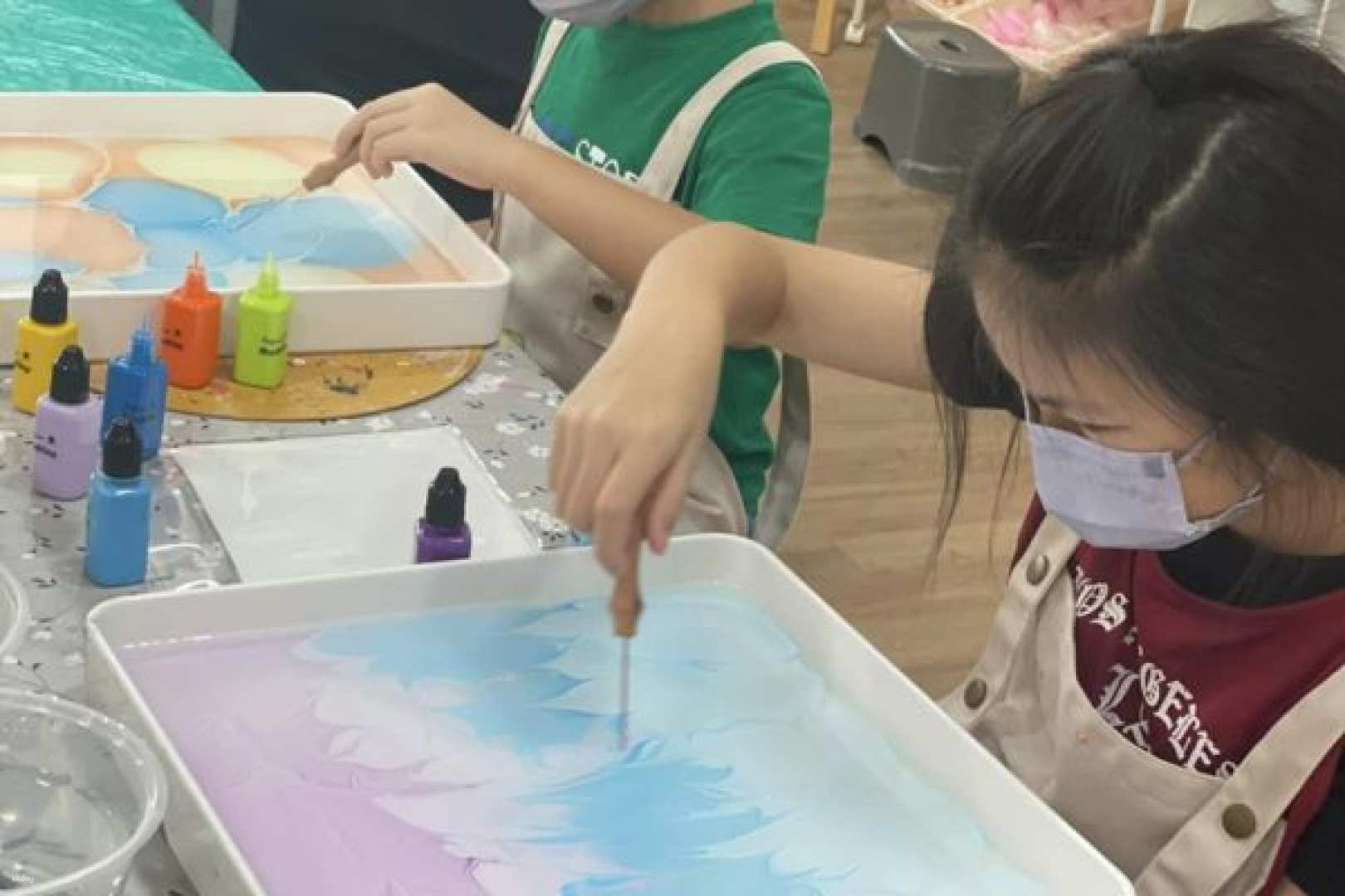 Canvas Art Pouring Workshop @ the Moment Studio, Melaka in Melaka | Pelago