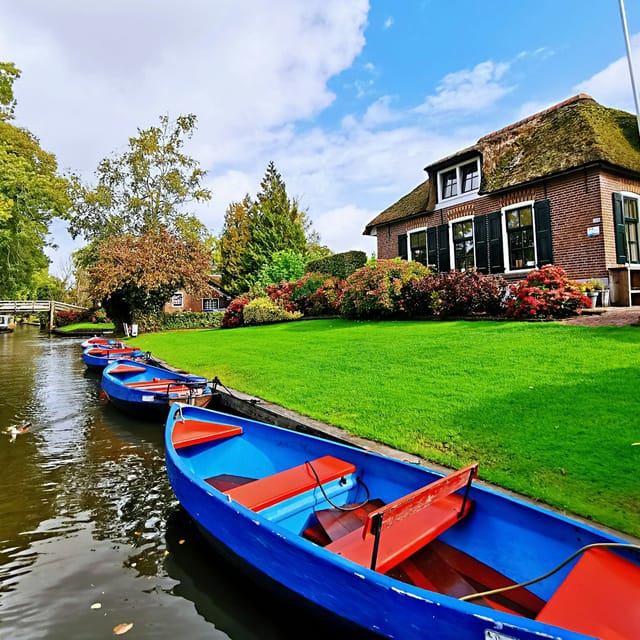 Giethoorn, Afsluitdijk & Zaanse Schans: Day Trip from Amsterdam in ...