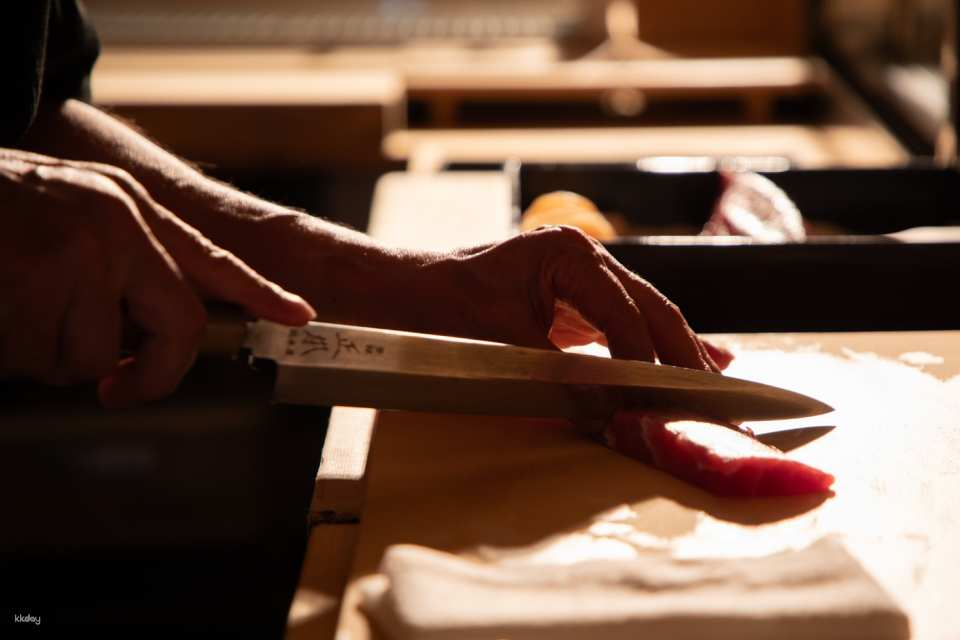 Tokyo, Japan | Sushi Shutatsu | A 30-year-old Edo-style sushi feast ...