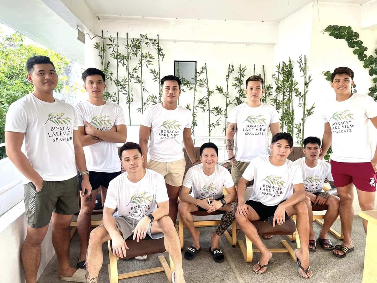 보라카이의 Boracay Lake View Spa Massage Experience with All-Male ...