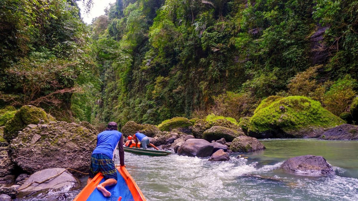 Pagsanjan Falls Shared Day Tour: Trolley Ride & Canoe Ride with Lunch ...