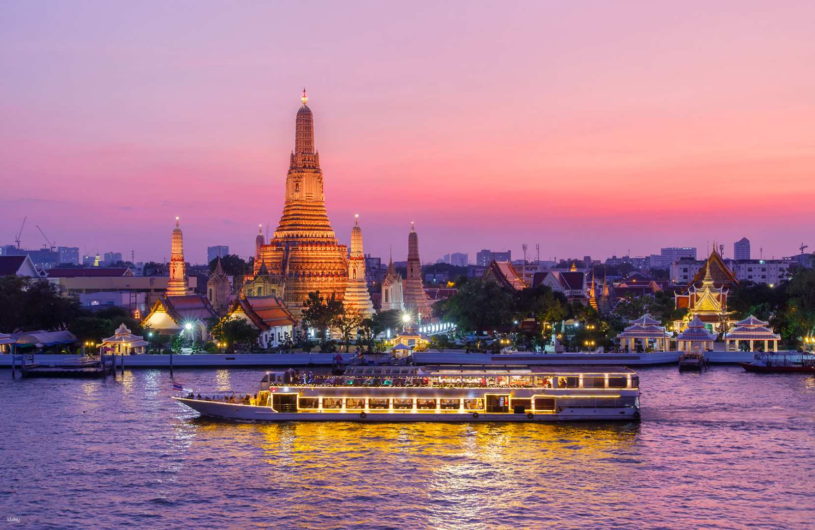 New Year Countdown Celebration: Chao Phraya Princess River Cruise with ...