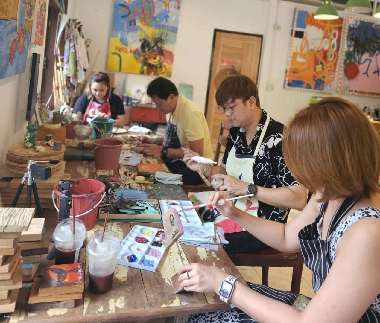 푸켓의 Phuket Eco-Art Workshop: Transforming Waste from the Sea into ...