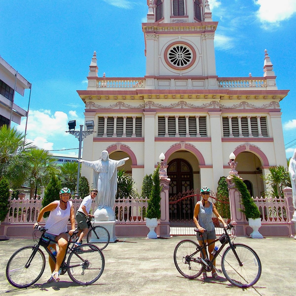 Siam Boran Bangkok City Tour: Follow Me Bike Tours in Bangkok | Pelago