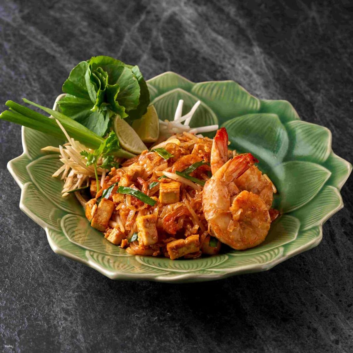 バンコク の Thai Set Lunch at Erawan Tea Room by Grand Hyatt Erawan Bangkok ...