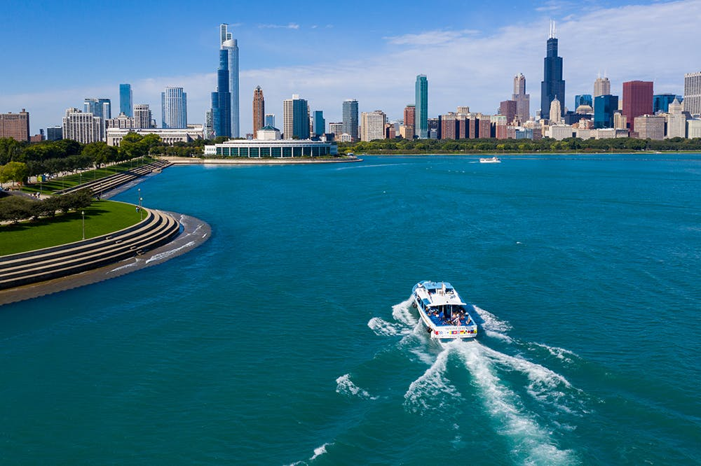 Chicago: 90-Minute Urban Adventure River and Lake Cruise in Chicago ...