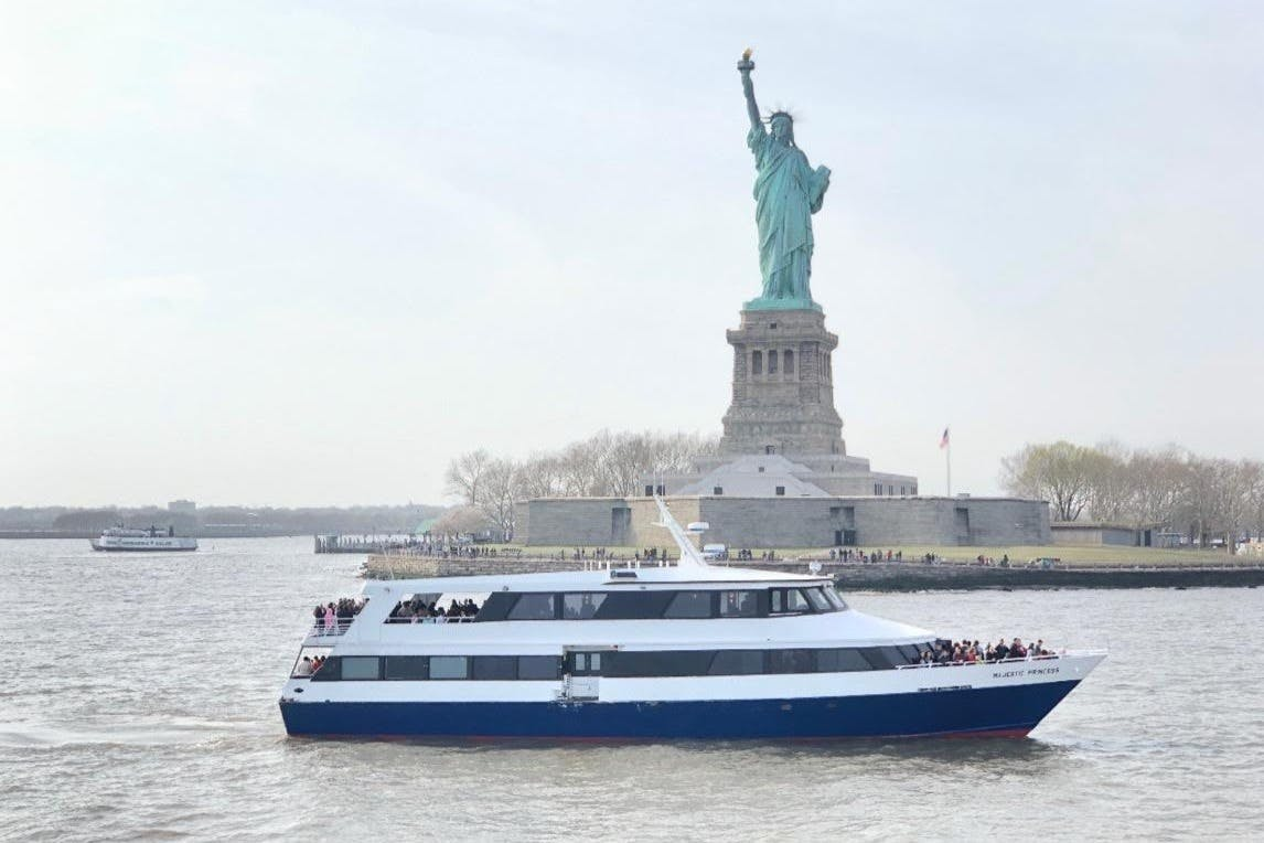 New York: 1-Hour Statue of Liberty Boat Tour in New York | Pelago