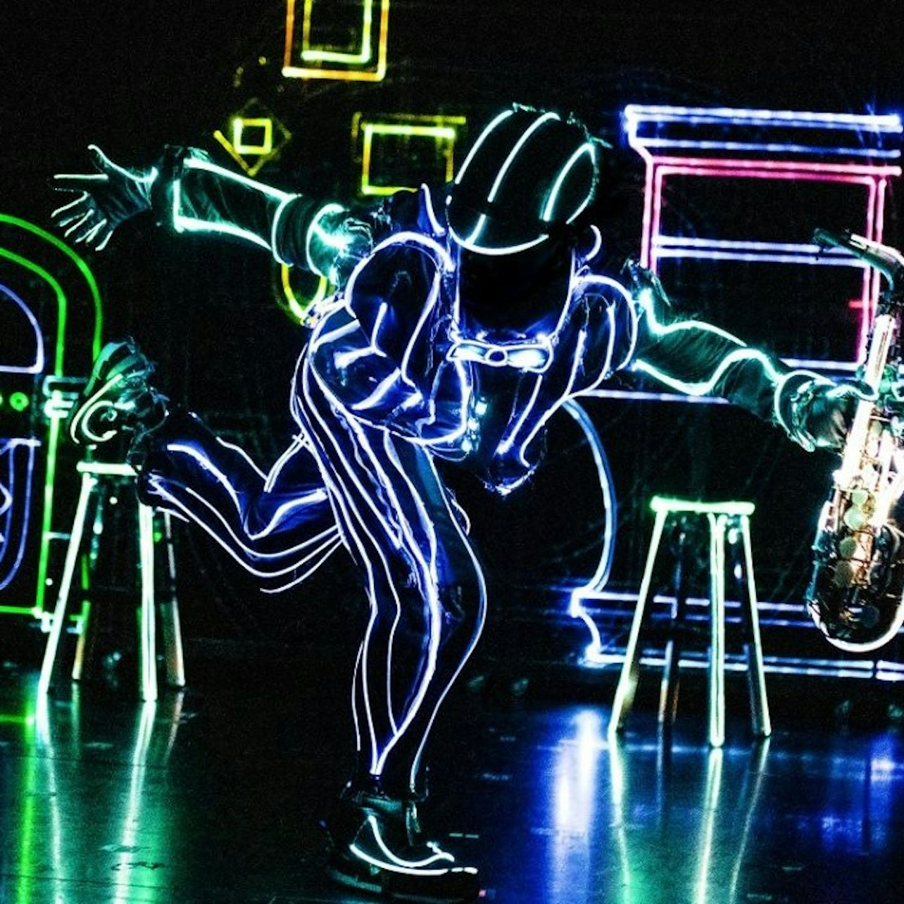 The STRAT Theater Las Vegas: iLuminate Show in Las Vegas | Pelago