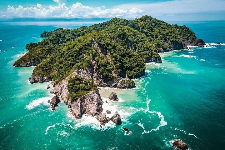 コスタリカ の Tortuga Island | Pelago