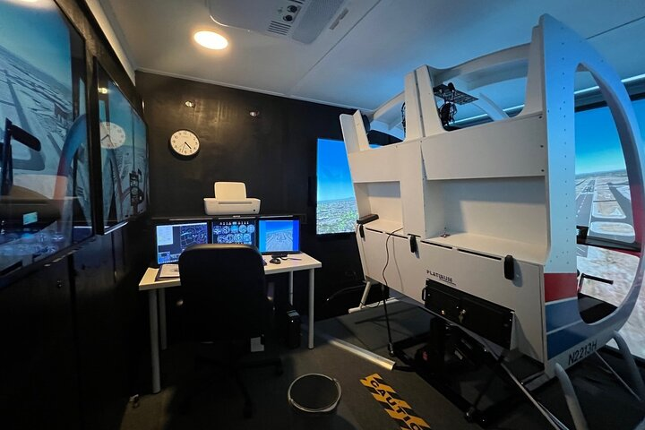 Exclusive: Ultra Realistic Helicopter SimulatorExperience in Los ...